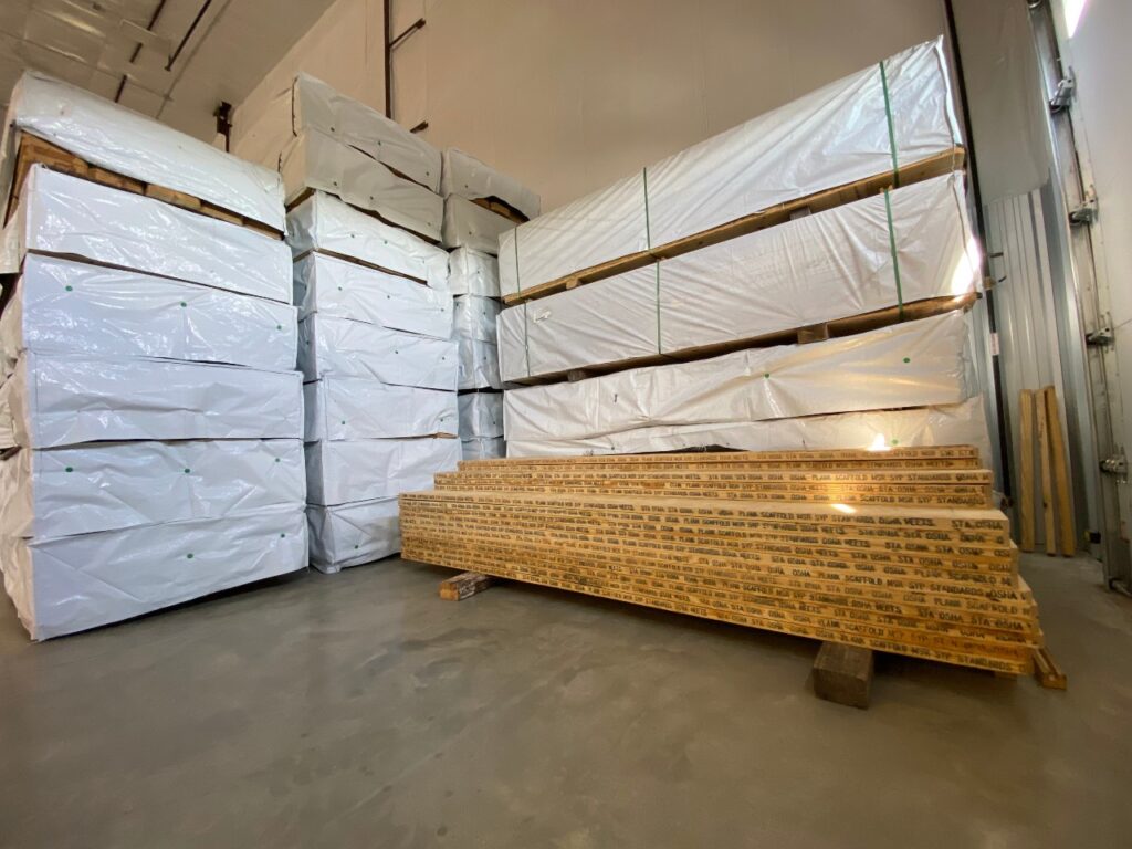 2" x 9" x 10' OSHA Scaffold Plank // 50 lbs/sq.ft Load Capacity ...